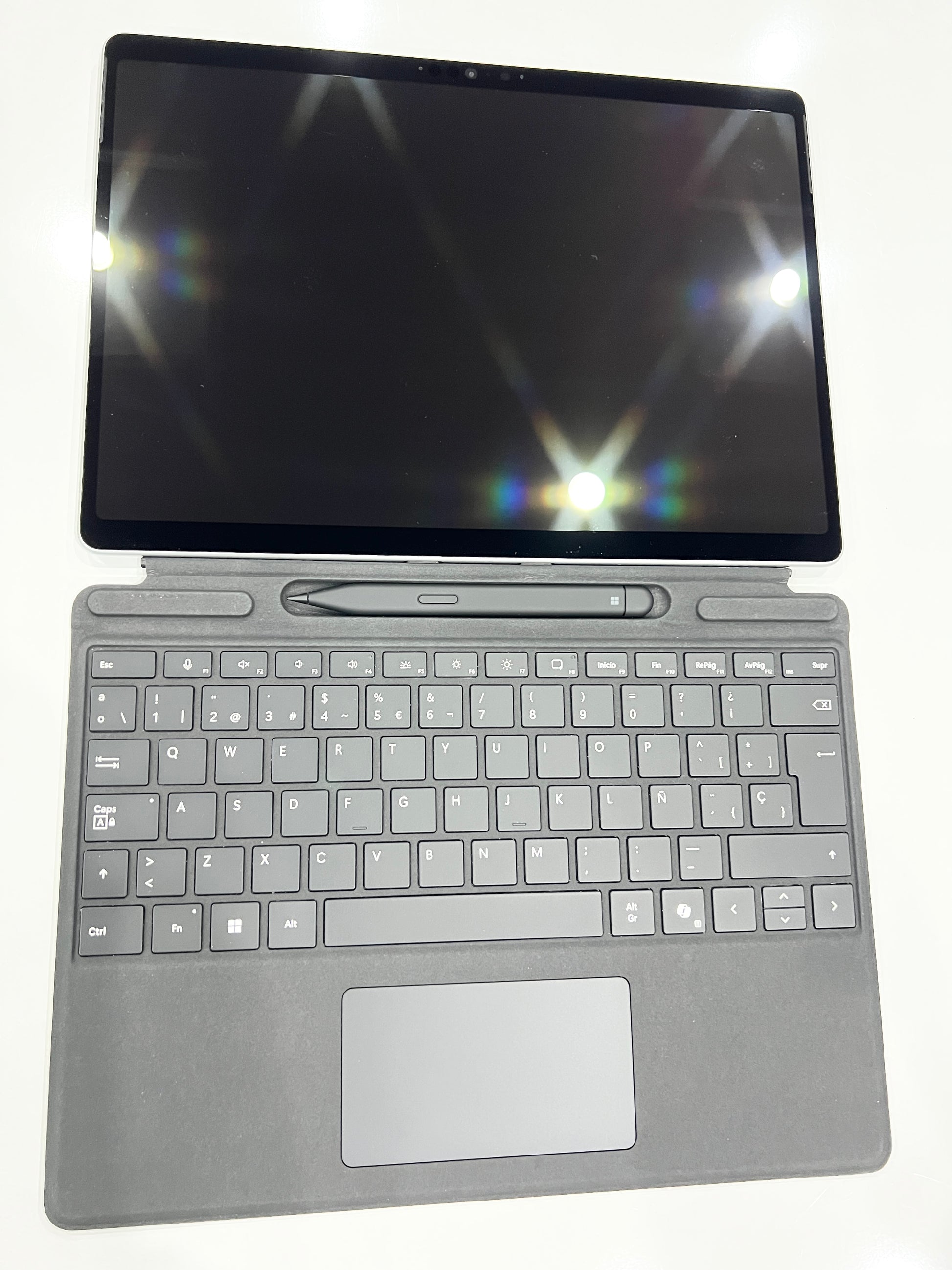 Microsoft Surface Pro 11ème Edition Copilot+ PC – LE STORE INFORMATIQUE